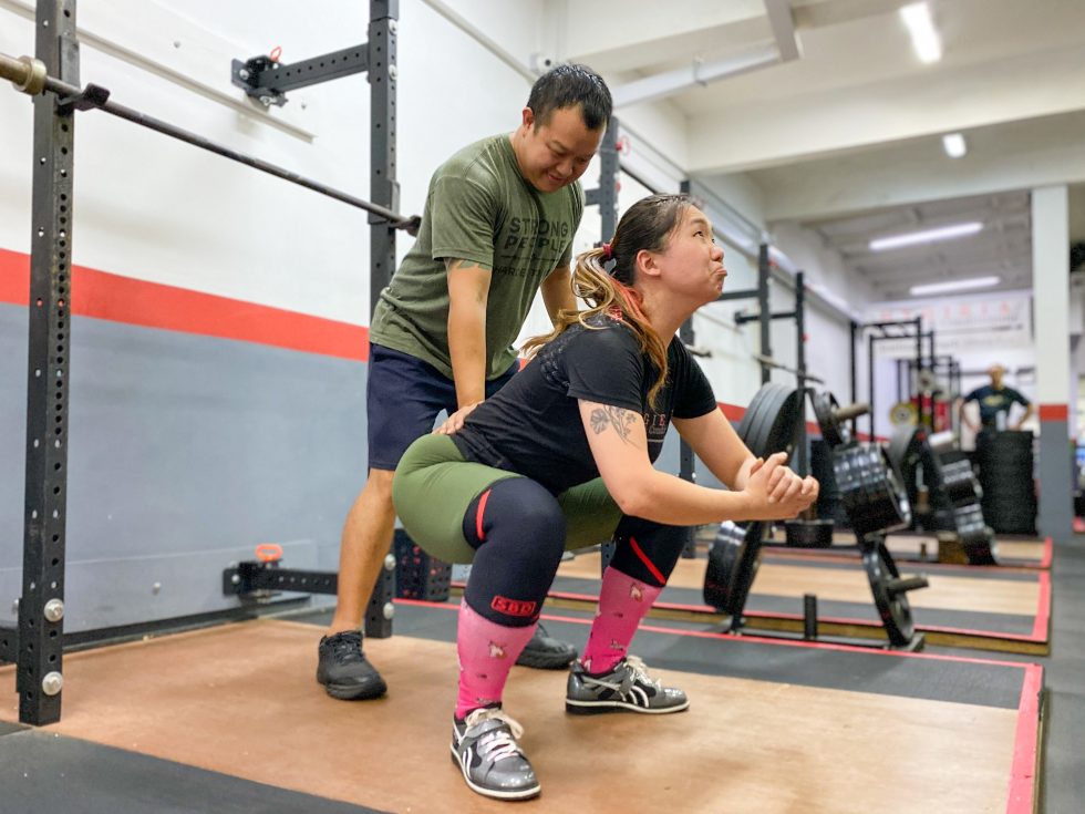 Where to Look While Squatting | Hygieia Strength & Conditioning